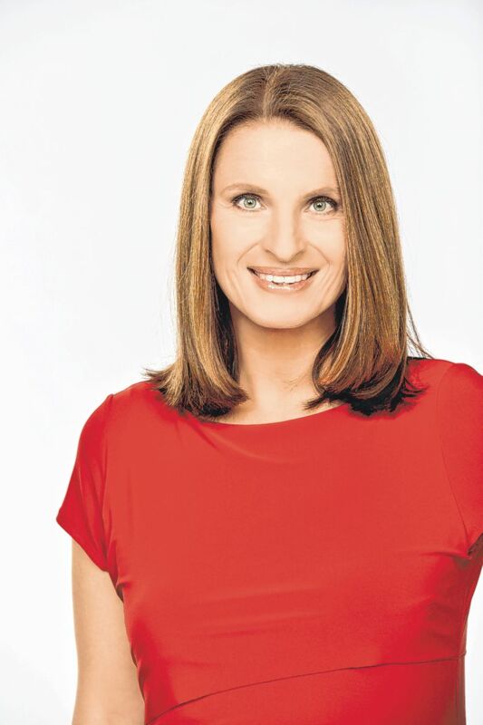 ORF-Moderatorin Barbara Stöckl liest im Pfarrzentrum aus ihrem ...