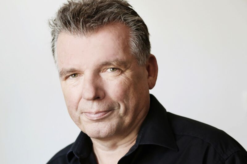 Top-Autor Thomas Baum bei den Linzer Krimitagen im Wissensturm zu Gast