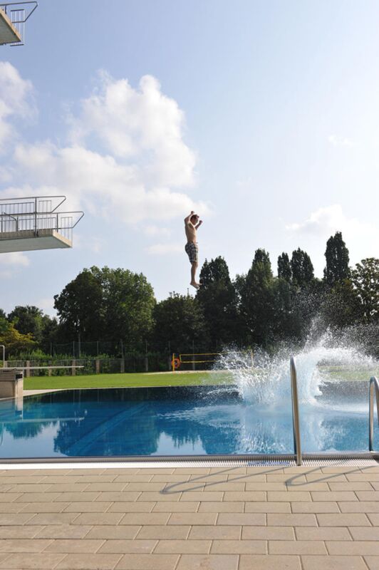 Linzer Parkbad verlängert die Freibad-Saison
