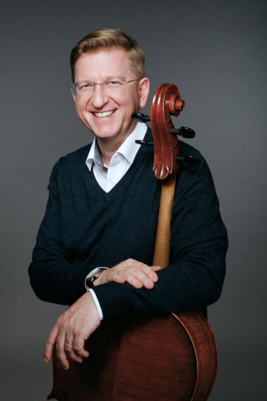 Emotionaler Moment: Martin Rummel neuer Bruckneruni-Rektor