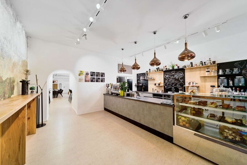 Neues Café in Linz-Urfahr belebt die Hauptstraße