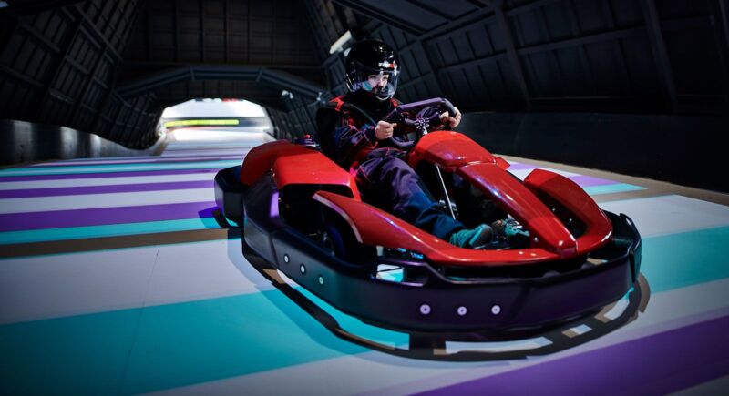 Erste Rotax-E-Kart-Racing Arena der Welt in Linz eröffnet