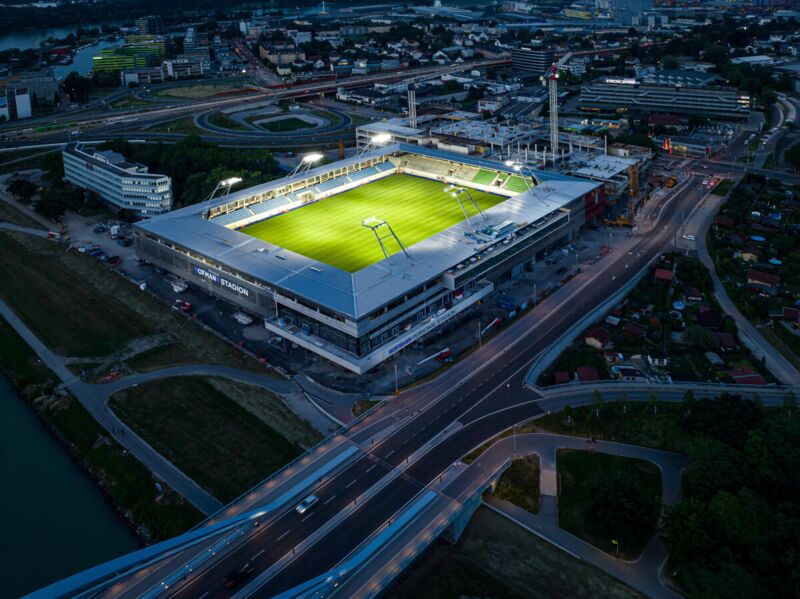 FC Blau-Weiß Linz eröffnet das neue Stadion am 15. Juli gegen PSV Eindhoven