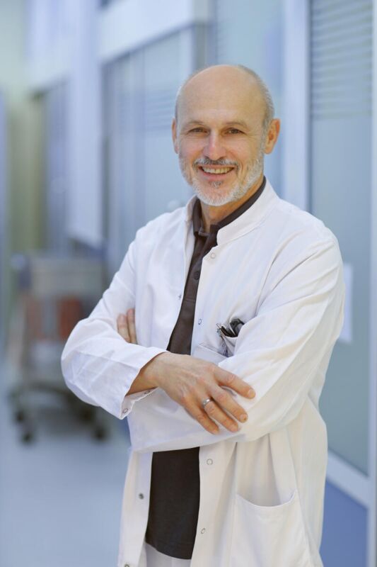 1.183 Babys erblicken 2022 im Salzkammergut Klinikum Vöcklabruck das ...