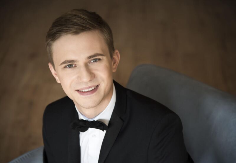 Benefizkonzert im Brucknerhaus: Ukrainischer Dienstag mit Dmytro Choni