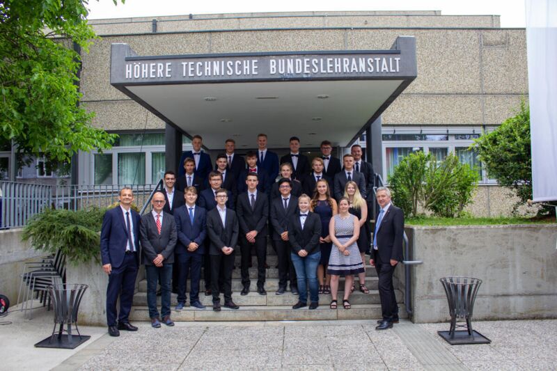 Noch mehr Maturafotos von der HTL Wels