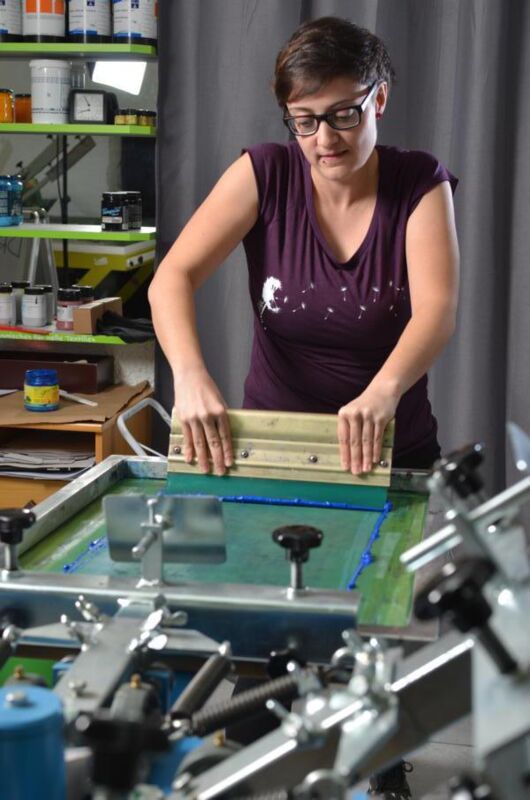 Siebdruckatelier von Sabrina Leitner öffnet zum einjährigen Jubiläum ...