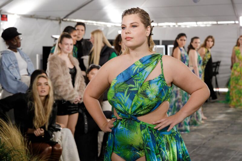 So schlägt sich Melina aus Linz bei Germany's Next Topmodel