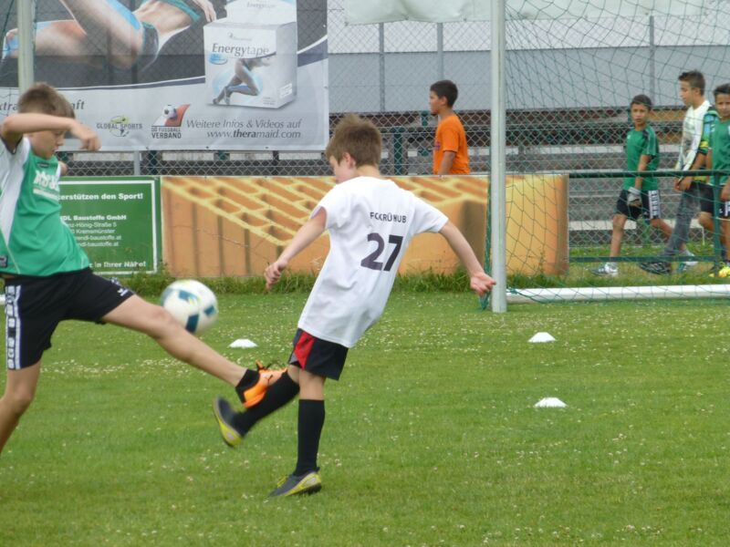 Zweiter Volksschulcup in der TuS Arena