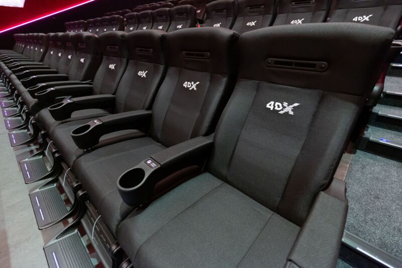 4DX-Kinosaal im Hollywood Megaplex in Pasching eröffnet