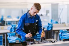 Voest sucht 160 Lehrlinge